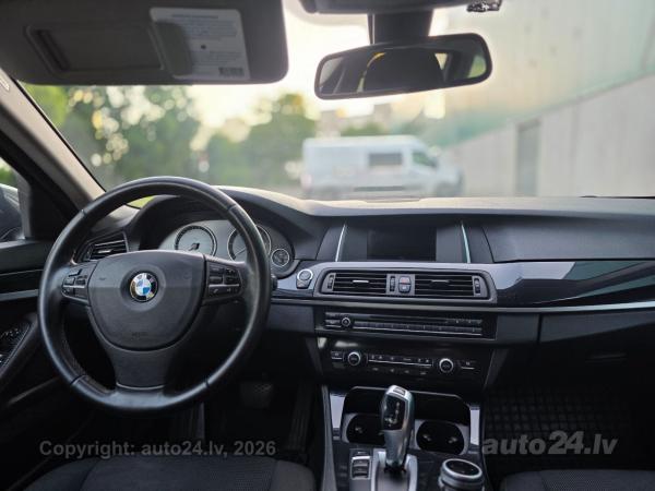 Pelēks BMW 5 Series 2014 Tallina, ar dzinēja tilpumu 2.00 L un nobraukumu 286 tūkst. km par 6899 €, foto 7 vietnē AUTOMOTO.COM.LV
