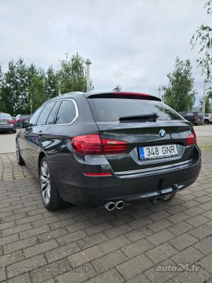 Pelēks BMW 5 Series 2014 Tallina, ar dzinēja tilpumu 3.00 L un nobraukumu 263 tūkst. km par 13500 €, foto 7 vietnē AUTOMOTO.COM.LV