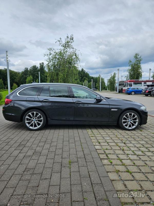 Grey BMW 5 Series 2014 in Tallinn, with an engine capacity of 3.00 L and mileage of 263 thousand km for 13500 €, photo 8 on AUTOMOTO.COM.LV