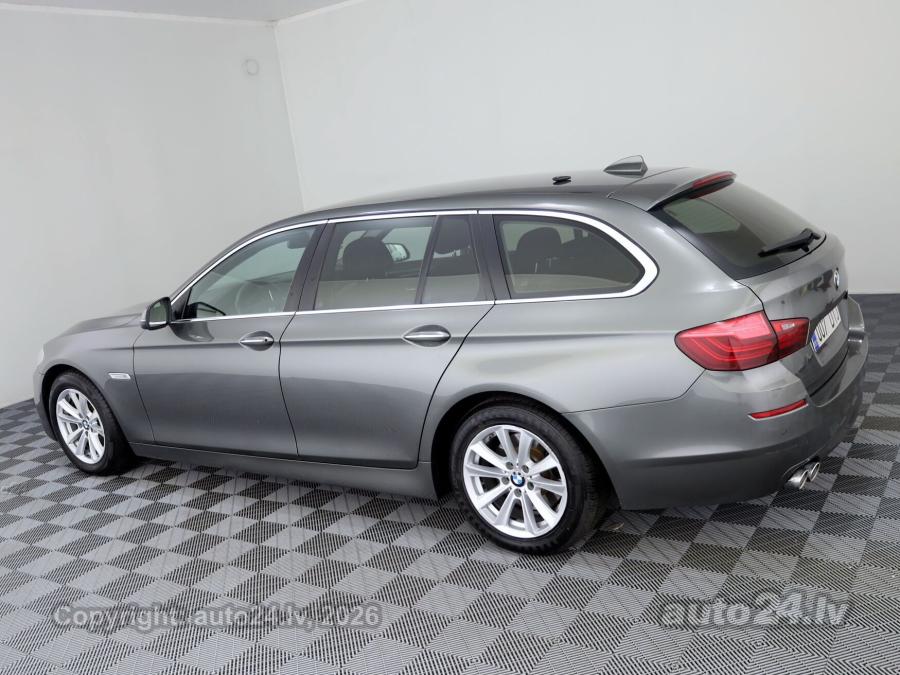 Pelēks BMW 5 Series 2014 Tallina, ar dzinēja tilpumu 2.00 L un nobraukumu 288 tūkst. km par 6299 €, foto 5 vietnē AUTOMOTO.COM.LV