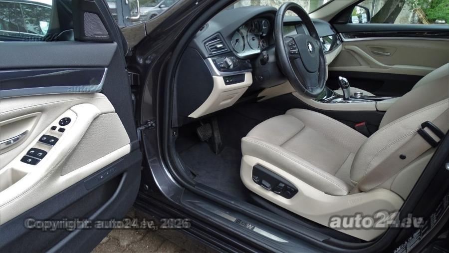 Pelēks BMW 5 Series 2015 Tallina, ar dzinēja tilpumu 2.00 L un nobraukumu 333 tūkst. km par 11990 €, foto 3 vietnē AUTOMOTO.COM.LV