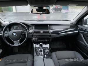 Pelēks BMW 5 Series 2015 Mardu, ar dzinēja tilpumu 2.00 L un nobraukumu 235 tūkst. km par 10490 €, foto 10 vietnē AUTOMOTO.COM.LV