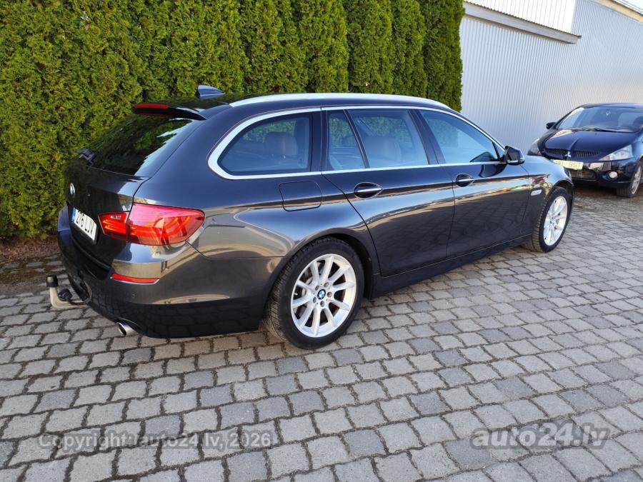 Grey BMW 5 Series 2015 in Paide, with an engine capacity of 3.00 L and mileage of 318 thousand km for 12990 €, photo 7 on AUTOMOTO.COM.LV