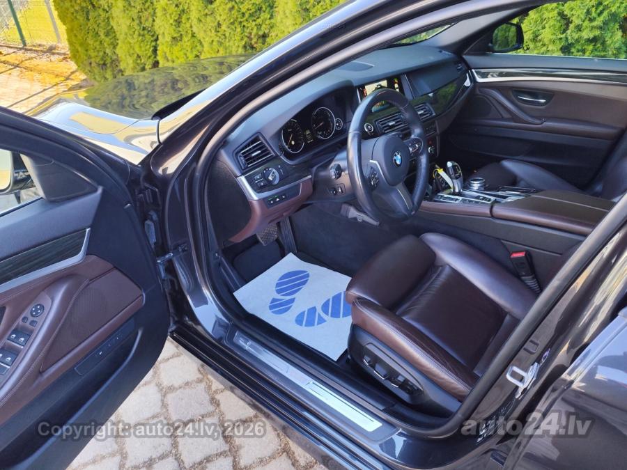 Grey BMW 5 Series 2015 in Paide, with an engine capacity of 3.00 L and mileage of 318 thousand km for 12990 €, photo 18 on AUTOMOTO.COM.LV