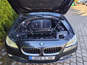 Grey BMW 5 Series 2015 in Paide, with an engine capacity of 3.00 L and mileage of 318 thousand km for 12990 €, photo 22 on AUTOMOTO.COM.LV
