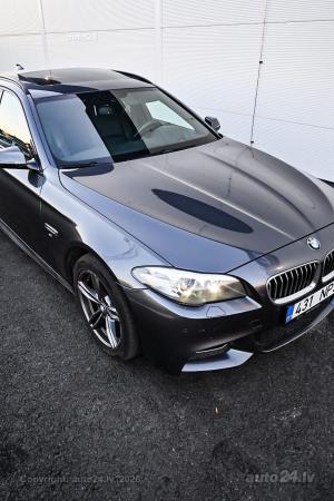 Pelēks BMW 5 Series 2015 Tallina, ar dzinēja tilpumu 3.00 L un nobraukumu 304 tūkst. km par 13890 €, foto 10 vietnē AUTOMOTO.COM.LV