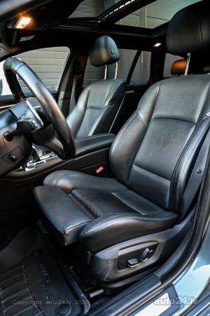 Pelēks BMW 5 Series 2015 Tallina, ar dzinēja tilpumu 3.00 L un nobraukumu 304 tūkst. km par 13890 €, foto 12 vietnē AUTOMOTO.COM.LV