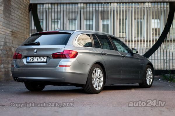 Pelēks BMW 5 Series 2015 Tallina, ar dzinēja tilpumu 2.00 L un nobraukumu 189 tūkst. km par 15490 €, foto 2 vietnē AUTOMOTO.COM.LV