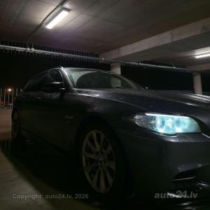 Grey BMW 5 Series 2016 in Tallinn, with an engine capacity of 2.00 L and mileage of 240 thousand km for 16900 €, photo 8 on AUTOMOTO.COM.LV
