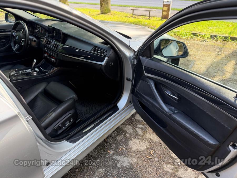 Grey BMW 5 Series 2016 in Paldiski, with an engine capacity of 2.00 L and mileage of 293 thousand km for 13500 €, photo 12 on AUTOMOTO.COM.LV