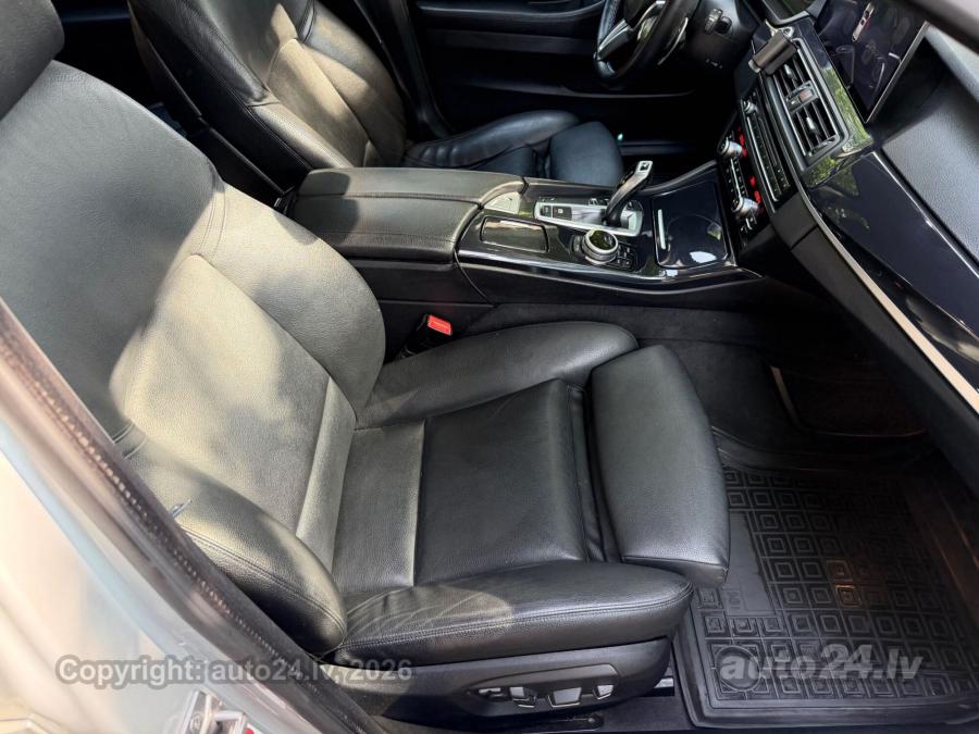 Grey BMW 5 Series 2016 in Paldiski, with an engine capacity of 2.00 L and mileage of 293 thousand km for 13500 €, photo 13 on AUTOMOTO.COM.LV