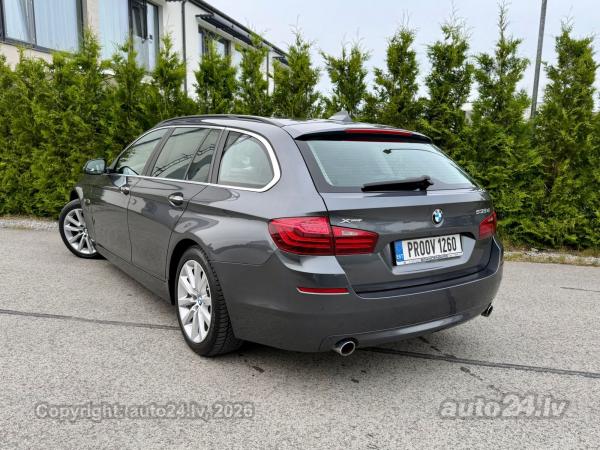 Pelēks BMW 5 Series 2016 Tallina, ar dzinēja tilpumu 3.00 L un nobraukumu 214 tūkst. km par 13750 €, foto 4 vietnē AUTOMOTO.COM.LV