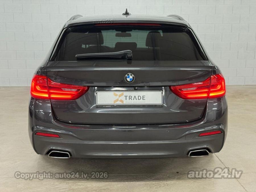 Grey BMW 5 Series 2017 in Parnu, with an engine capacity of 2.00 L and mileage of 233 thousand km for 18900 €, photo 4 on AUTOMOTO.COM.LV