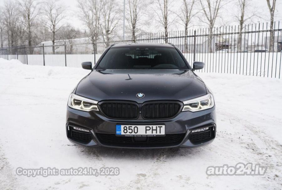 Grey BMW 5 Series 2017 in Tartu, with an engine capacity of 2.00 L and mileage of 220 thousand km for 20900 €, photo 2 on AUTOMOTO.COM.LV
