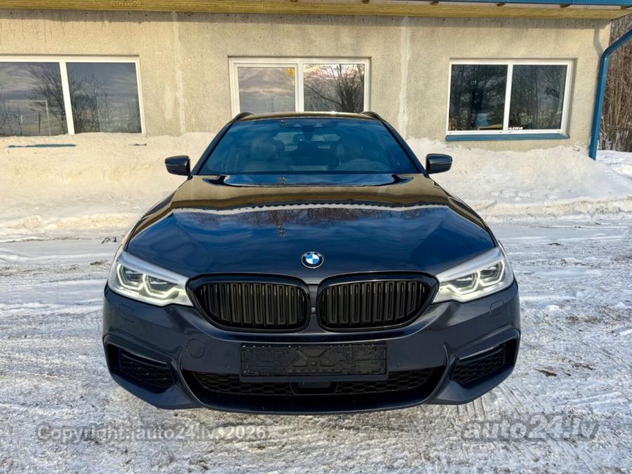 Grey BMW 5 Series 2017 in Tallinn, with an engine capacity of 3.00 L and mileage of 167 thousand km for 25900 €, photo 3 on AUTOMOTO.COM.LV