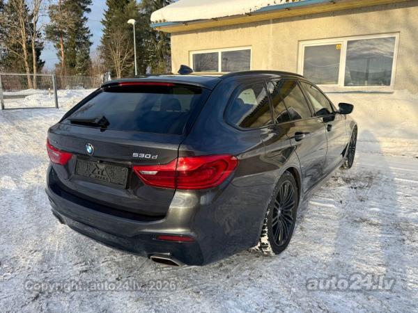 Pelēks BMW 5 Series 2017 Tallina, ar dzinēja tilpumu 3.00 L un nobraukumu 167 tūkst. km par 25900 €, foto 9 vietnē AUTOMOTO.COM.LV