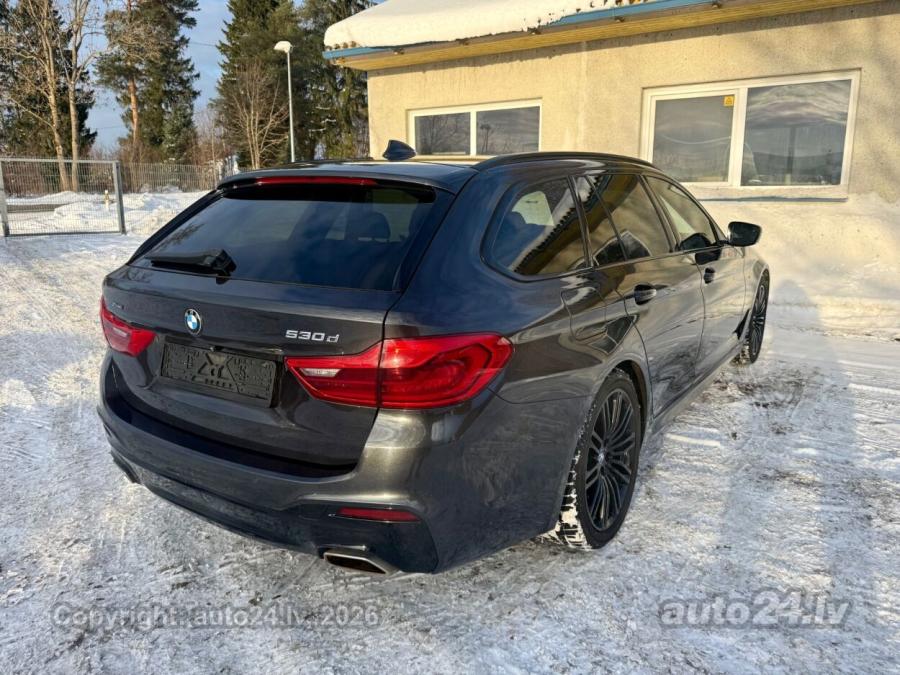 Grey BMW 5 Series 2017 in Tallinn, with an engine capacity of 3.00 L and mileage of 167 thousand km for 25900 €, photo 9 on AUTOMOTO.COM.LV