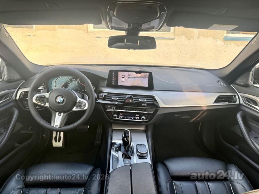 Grey BMW 5 Series 2017 in Tallinn, with an engine capacity of 3.00 L and mileage of 167 thousand km for 25900 €, photo 12 on AUTOMOTO.COM.LV
