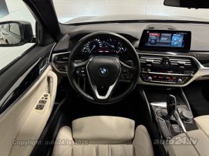 Pelēks BMW 5 Series 2017 Tallina, ar dzinēja tilpumu 2.00 L un nobraukumu 237 tūkst. km par 17995 €, foto 14 vietnē AUTOMOTO.COM.LV