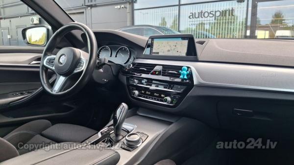 Grey BMW 5 Series 2017 in Tartu, with an engine capacity of 2.00 L and mileage of 209 thousand km for 17990 €, photo 11 on AUTOMOTO.COM.LV