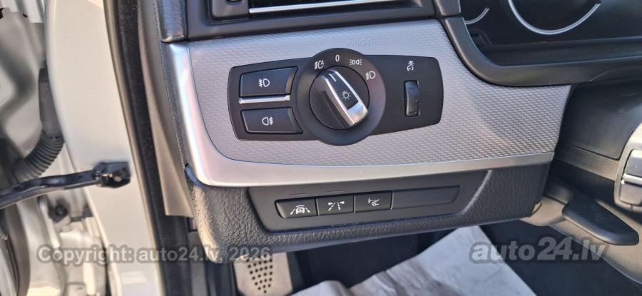 Pelēks BMW 5 Series 2017 Tartu, ar dzinēja tilpumu 0.00 L un nobraukumu 221 tūkst. km par 15690 €, foto 17 vietnē AUTOMOTO.COM.LV