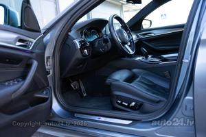 Grey BMW 5 Series 2017 in Tallinn, with an engine capacity of 3.00 L and mileage of 162 thousand km for 24900 €, photo 21 on AUTOMOTO.COM.LV