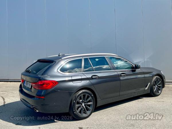 Grey BMW 5 Series 2017 in Tallinn, with an engine capacity of 3.00 L and mileage of 200 thousand km for 19999 €, photo 6 on AUTOMOTO.COM.LV