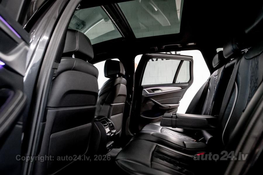 Pelēks BMW 5 Series 2017 Pērnava, ar dzinēja tilpumu 3.00 L un nobraukumu 210 tūkst. km par 20790 €, foto 12 vietnē AUTOMOTO.COM.LV