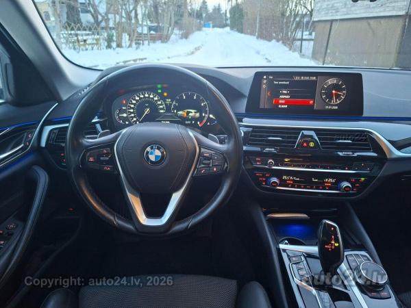 Grey BMW 5 Series 2018 in Tallinn, with an engine capacity of 3.00 L and mileage of 240 thousand km for 16900 €, photo 5 on AUTOMOTO.COM.LV