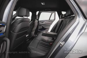 Pelēks BMW 5 Series 2018 Tartu, ar dzinēja tilpumu 2.00 L un nobraukumu 259 tūkst. km par 18700 €, foto 13 vietnē AUTOMOTO.COM.LV