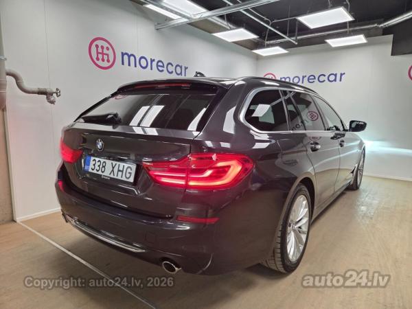 Grey BMW 5 Series 2018 in Tallinn, with an engine capacity of 3.00 L and mileage of 176 thousand km for 19900 €, photo 6 on AUTOMOTO.COM.LV