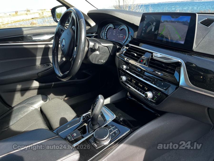 Pelēks BMW 5 Series 2018 Tallina, ar dzinēja tilpumu 2.00 L un nobraukumu 178 tūkst. km par 19300 €, foto 9 vietnē AUTOMOTO.COM.LV