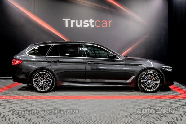 Pelēks BMW 5 Series 2018 Pērnava, ar dzinēja tilpumu 3.00 L un nobraukumu 209 tūkst. km par 19999 €, foto 8 vietnē AUTOMOTO.COM.LV