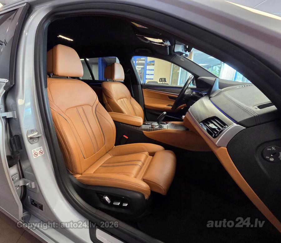Pelēks BMW 5 Series 2018 Tartu, ar dzinēja tilpumu 3.00 L un nobraukumu 229 tūkst. km par 19490 €, foto 9 vietnē AUTOMOTO.COM.LV