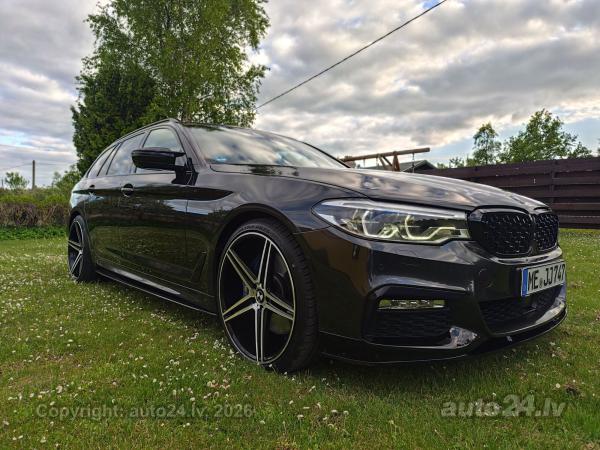 Pelēks BMW 5 Series 2018 Tallina, ar dzinēja tilpumu 3.00 L un nobraukumu 209 tūkst. km par 26499 €, foto 1 vietnē AUTOMOTO.COM.LV