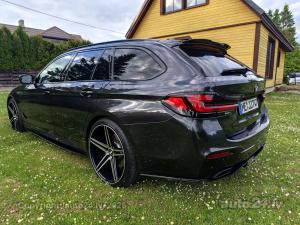 Grey BMW 5 Series 2018 in Tallinn, with an engine capacity of 3.00 L and mileage of 209 thousand km for 26499 €, photo 6 on AUTOMOTO.COM.LV