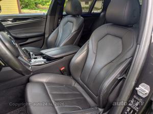 Grey BMW 5 Series 2018 in Tallinn, with an engine capacity of 3.00 L and mileage of 209 thousand km for 26499 €, photo 11 on AUTOMOTO.COM.LV