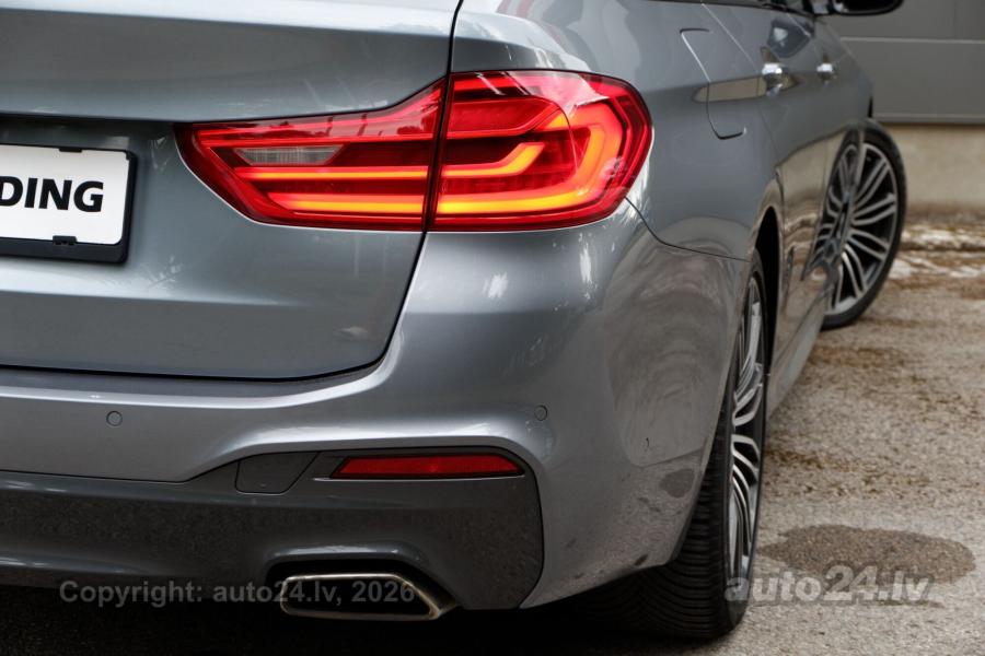 Pelēks BMW 5 Series 2018 Hāpsalu, ar dzinēja tilpumu 3.00 L un nobraukumu 128 tūkst. km par 26490 €, foto 9 vietnē AUTOMOTO.COM.LV