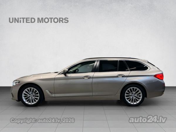 Grey BMW 5 Series 2018 in Tallinn, with an engine capacity of 3.00 L and mileage of 167 thousand km for 23800 €, photo 3 on AUTOMOTO.COM.LV