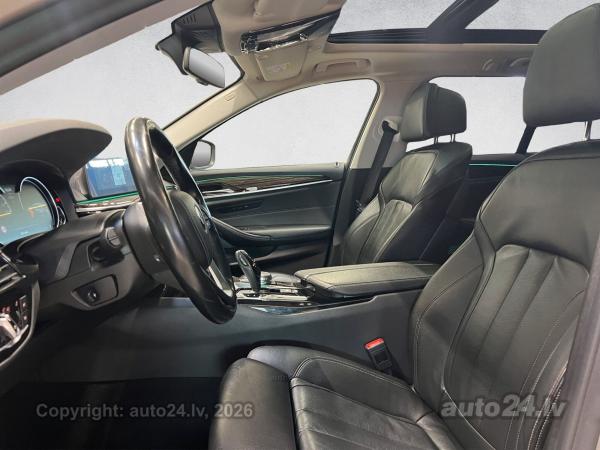 Grey BMW 5 Series 2018 in Tallinn, with an engine capacity of 3.00 L and mileage of 167 thousand km for 23800 €, photo 9 on AUTOMOTO.COM.LV