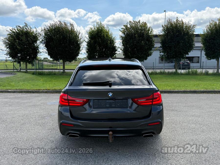 Grey BMW 5 Series 2018 in Tartu, with an engine capacity of 3.00 L and mileage of 169 thousand km for 21999 €, photo 7 on AUTOMOTO.COM.LV