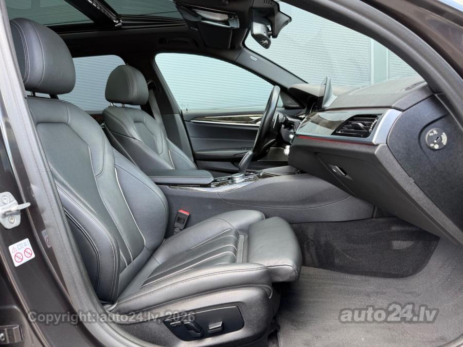 Grey BMW 5 Series 2018 in Tartu, with an engine capacity of 3.00 L and mileage of 169 thousand km for 21999 €, photo 13 on AUTOMOTO.COM.LV