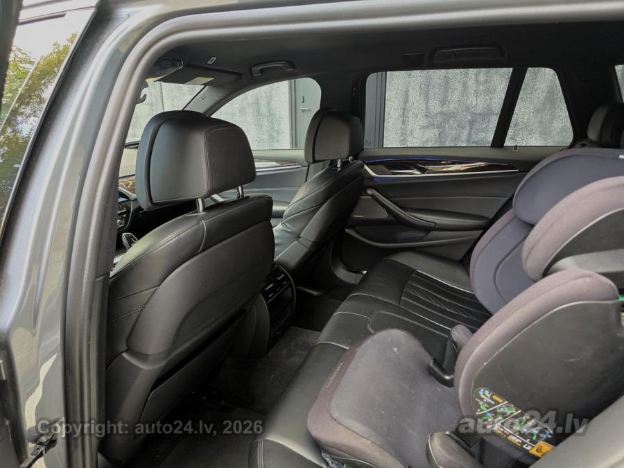 Pelēks BMW 5 Series 2018 Tartu, ar dzinēja tilpumu 2.00 L un nobraukumu 267 tūkst. km par 18950 €, foto 17 vietnē AUTOMOTO.COM.LV