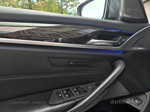 Pelēks BMW 5 Series 2018 Tartu, ar dzinēja tilpumu 2.00 L un nobraukumu 267 tūkst. km par 18950 €, foto 19 vietnē AUTOMOTO.COM.LV