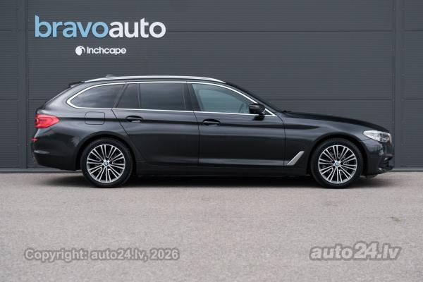 Pelēks BMW 5 Series 2019 Tartu, ar dzinēja tilpumu 2.00 L un nobraukumu 133 tūkst. km par 27900 €, foto 4 vietnē AUTOMOTO.COM.LV