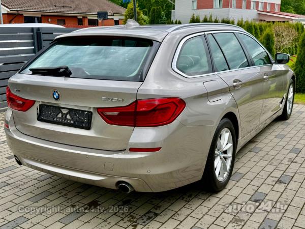 Pelēks BMW 5 Series 2019 Tallina, ar dzinēja tilpumu 3.00 L un nobraukumu 0 tūkst. km par 14999 €, foto 6 vietnē AUTOMOTO.COM.LV