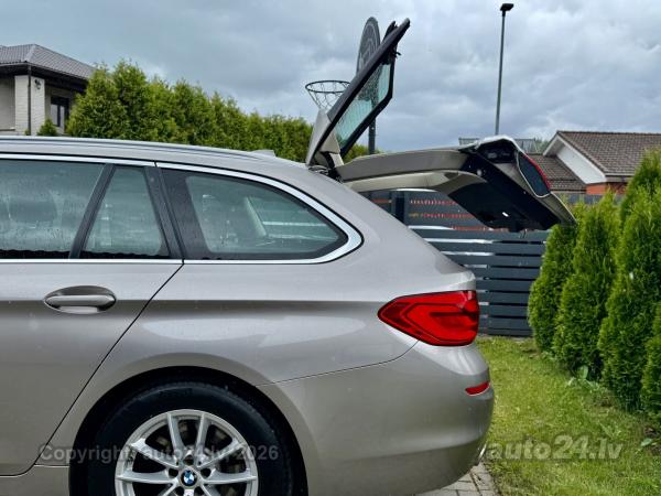 Pelēks BMW 5 Series 2019 Tallina, ar dzinēja tilpumu 3.00 L un nobraukumu 0 tūkst. km par 14999 €, foto 9 vietnē AUTOMOTO.COM.LV