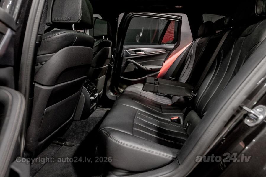 Pelēks BMW 5 Series 2019 Pērnava, ar dzinēja tilpumu 2.00 L un nobraukumu 297 tūkst. km par 16500 €, foto 18 vietnē AUTOMOTO.COM.LV