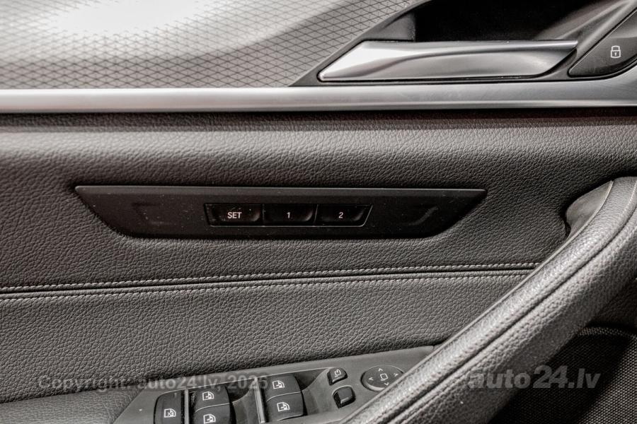 Pelēks BMW 5 Series 2019 Pērnava, ar dzinēja tilpumu 2.00 L un nobraukumu 297 tūkst. km par 16500 €, foto 26 vietnē AUTOMOTO.COM.LV