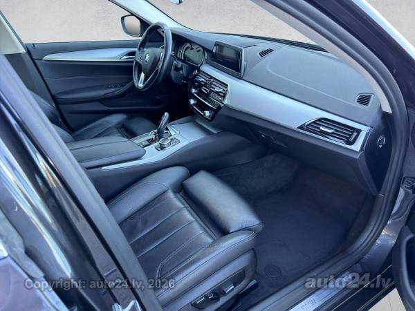 Pelēks BMW 5 Series 2019 Tallina, ar dzinēja tilpumu 2.00 L un nobraukumu 208 tūkst. km par 19800 €, foto 11 vietnē AUTOMOTO.COM.LV